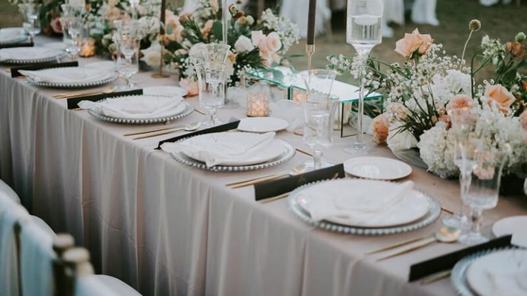 4 Tips To Create The Perfect Dinner Party Ambience & Atmosphere | Kopin